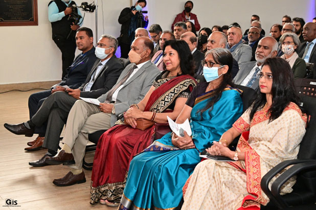 VPM Dookhun-Luchoomun attends Curepipe College Diamond Jubilee anniversary