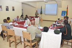 Prison : Formation sur les applications technologiques l intention d une d l gation de l EAC